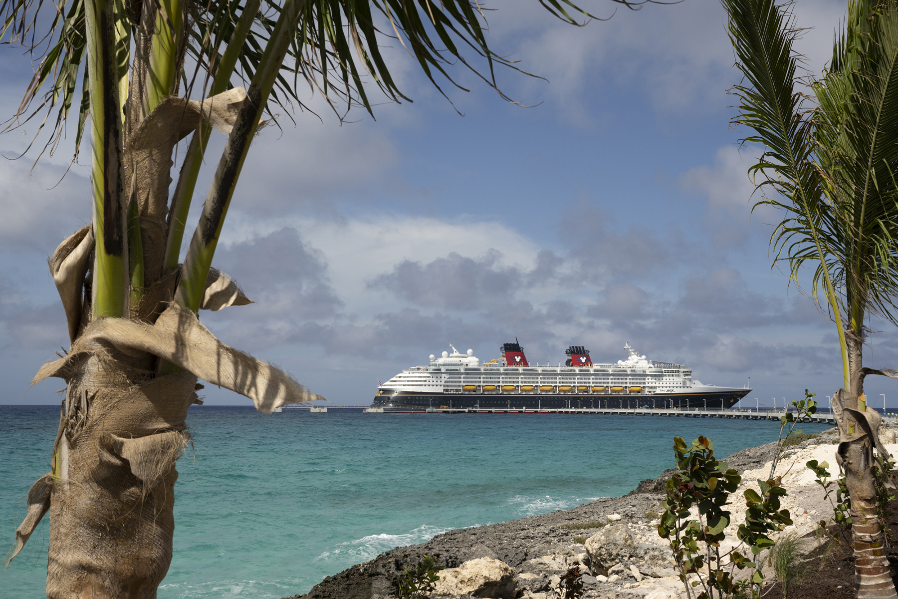 First Guests Welcomed to Disney Lookout Cay at Lighthouse Point
