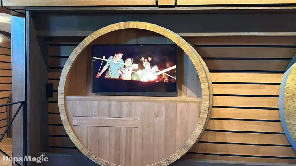 Golden Vine House – A Disney Vacation Club Welcome Home Center Opens at ...