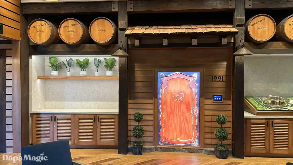 Golden Vine House – A Disney Vacation Club Welcome Home Center Opens at ...