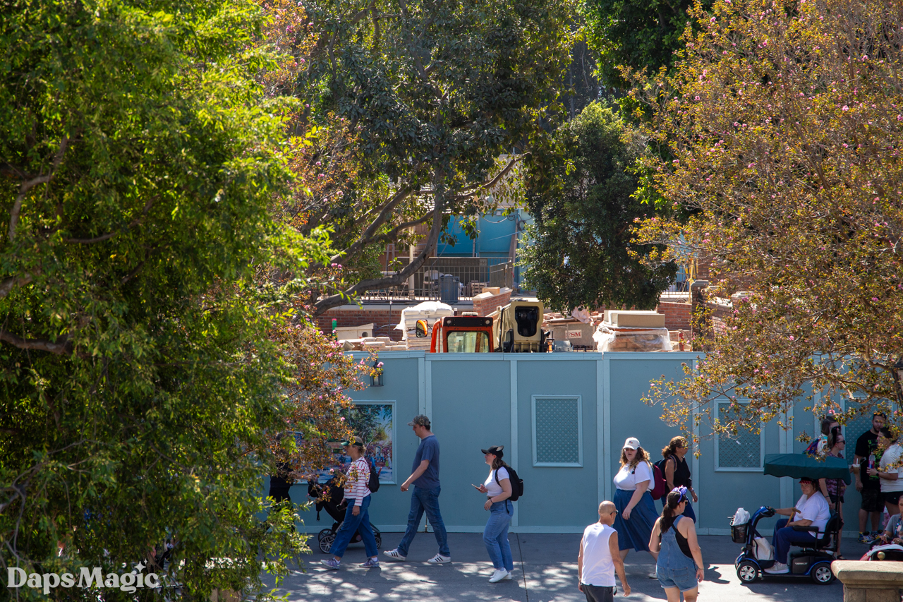 Progress Continues to Be Made on Haunted Mansion Expanded Queue at ...