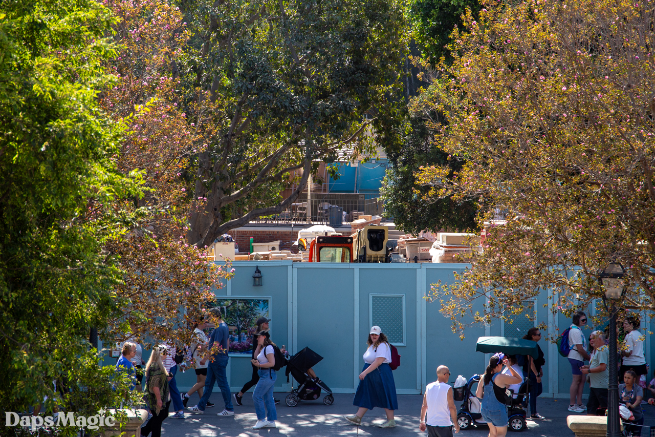 Progress Continues to Be Made on Haunted Mansion Expanded Queue at ...