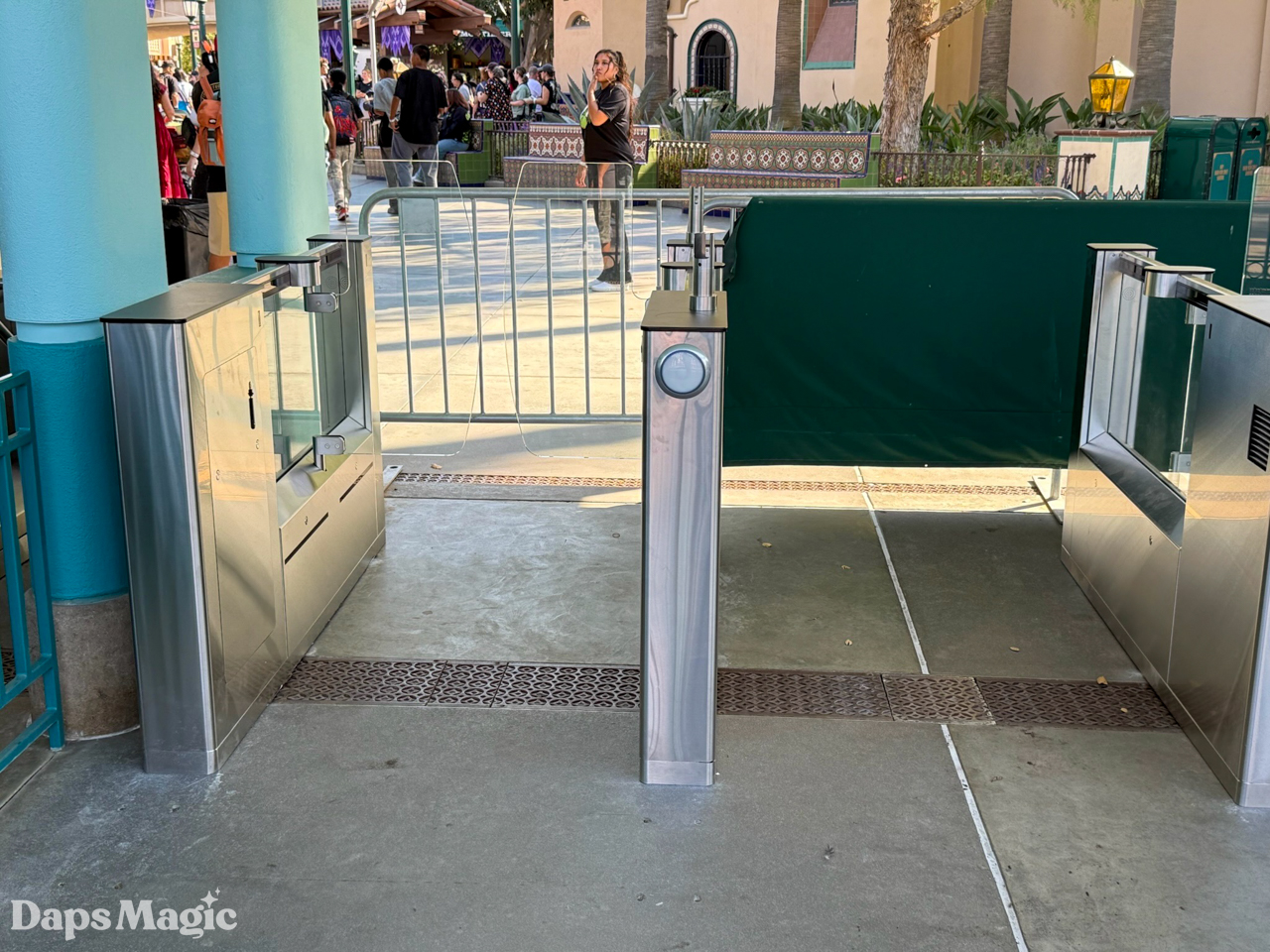 New Turnstiles Return to Disney California Adventure Ahead of Main ...