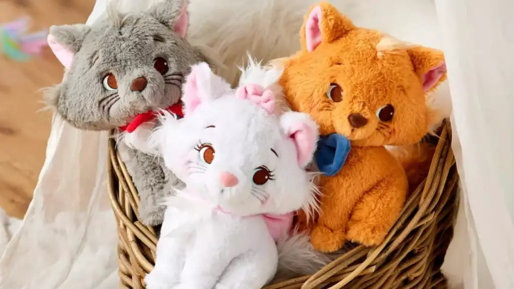 Disney Cat Plush Collection Arrives on Disney Store