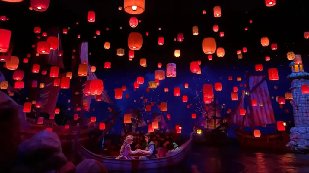 VIDEO: Rapunzel’s Lantern Festival at Tokyo DisneySea