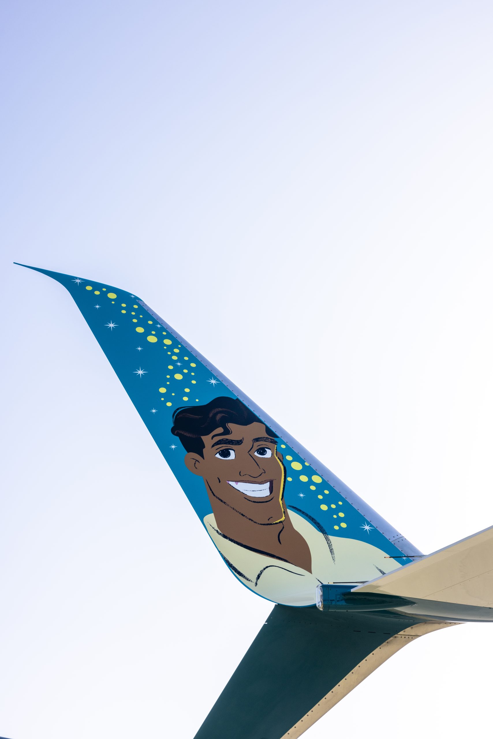 Alaska Airlines Reveals New Disneyland Resort-themed Plane, 'Tiana’s ...