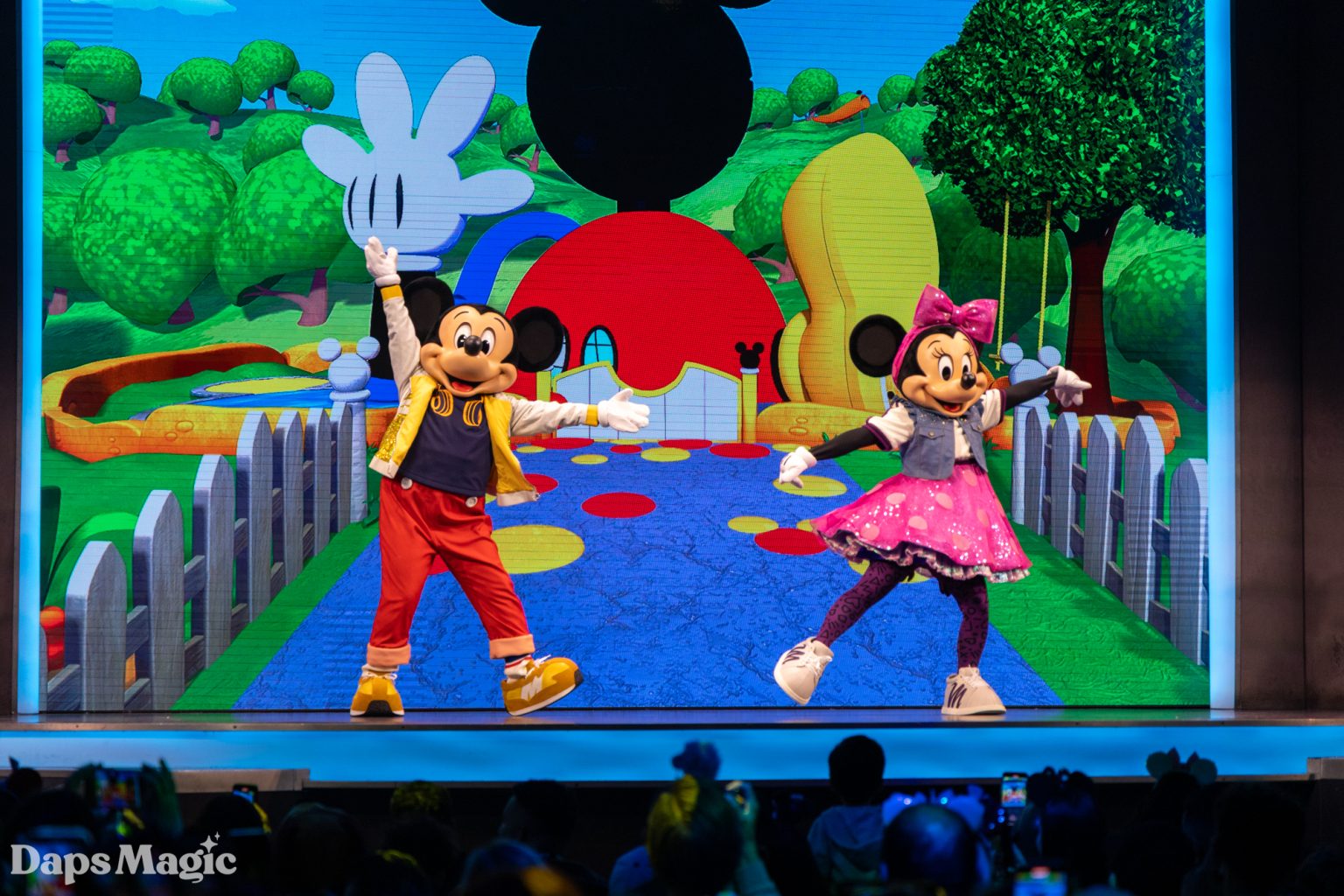 Photos/Video: 'Disney Junior: Mickey Mouse Clubhouse Live!' Provides ...
