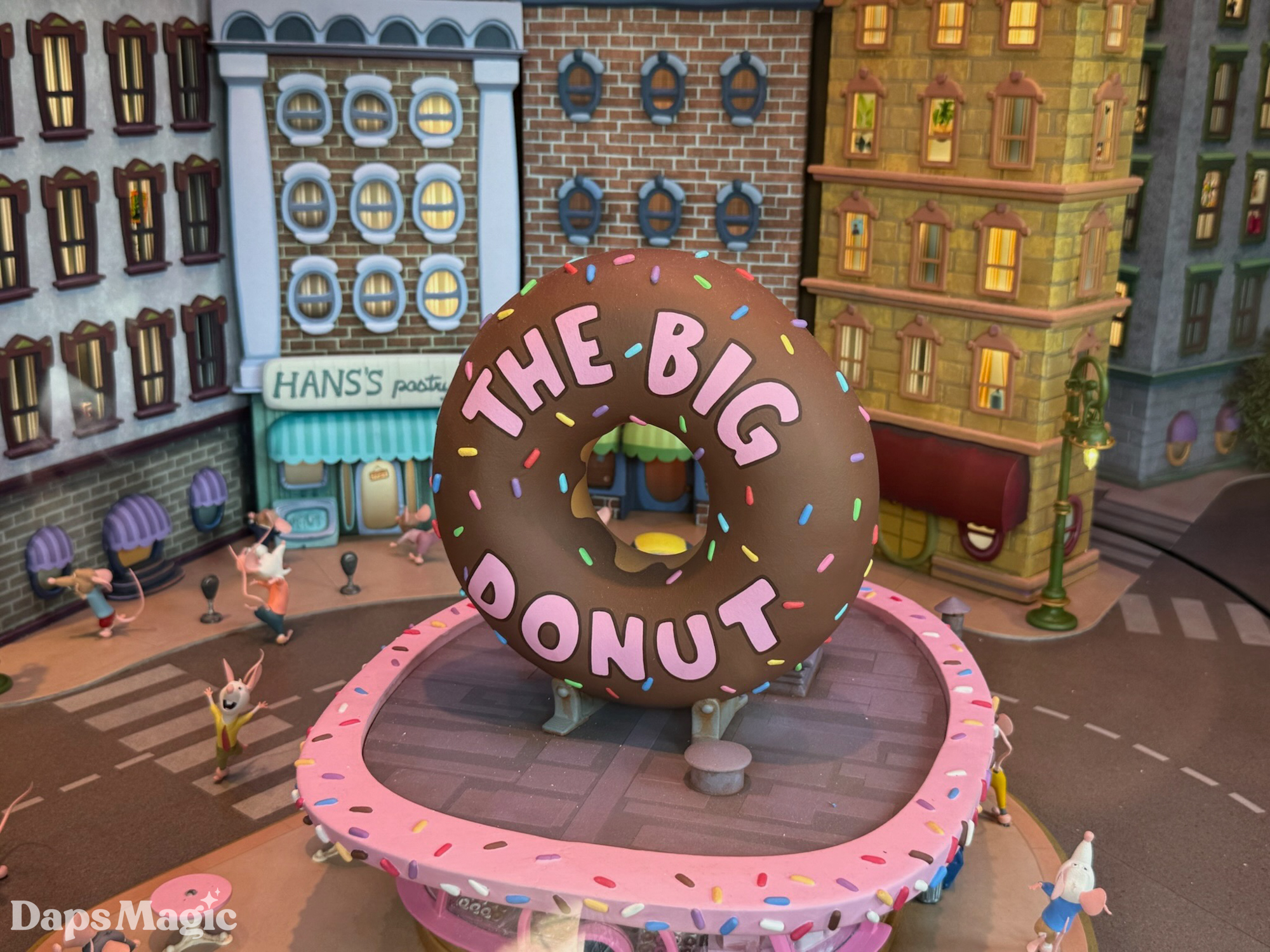 New Zootopia Window Appears on Main Street, U.S.A. at Disneyland