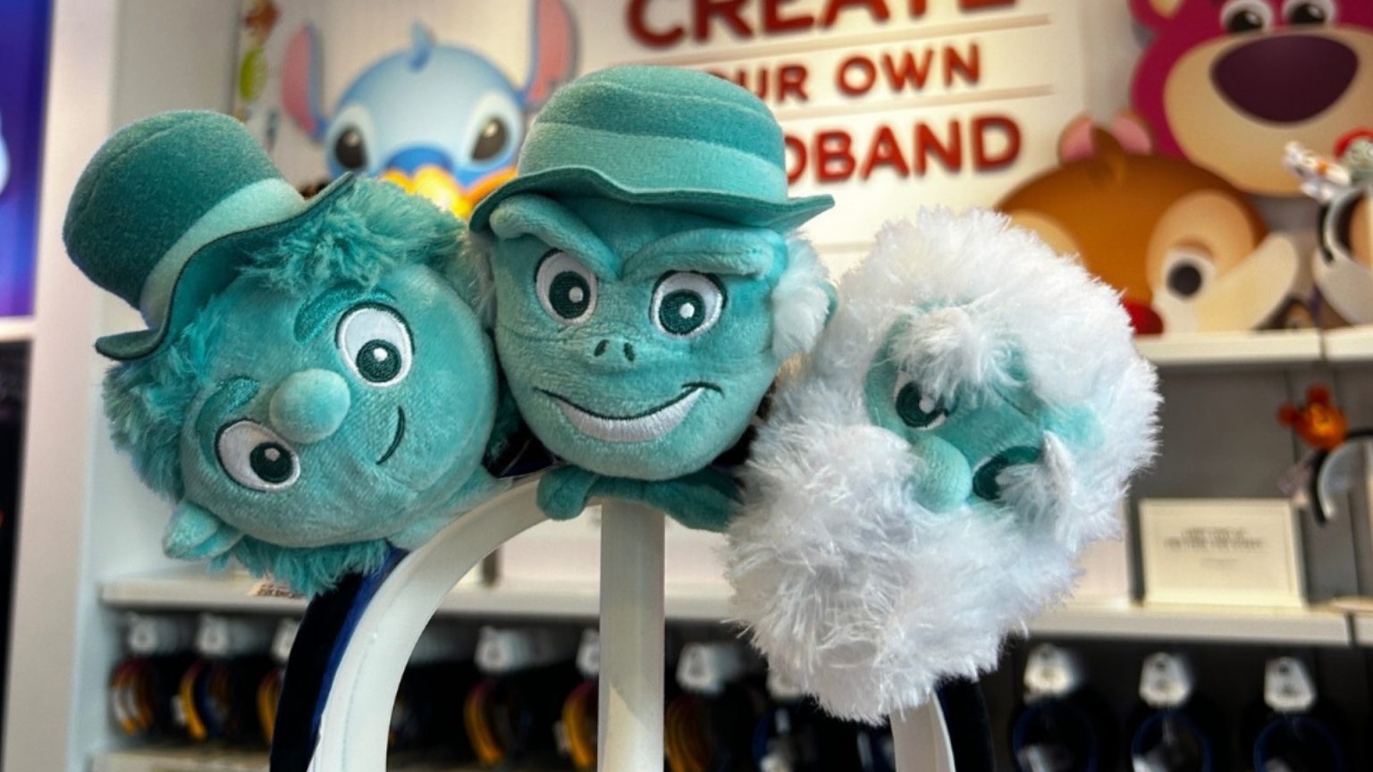 Traditional Disney Character Meet And Greets Return To Disneyland Resort