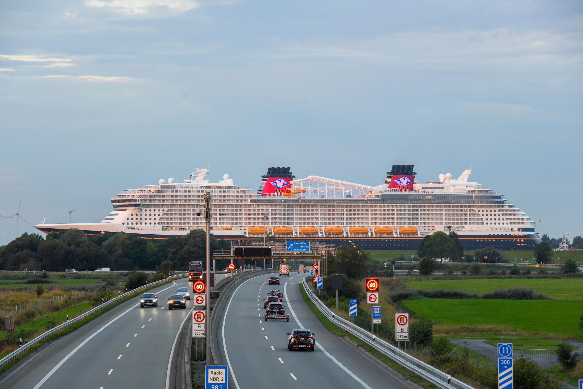 Condé Nast Traveler’s Readers’ Choice Awards Names Disney #1 Large Ship ...