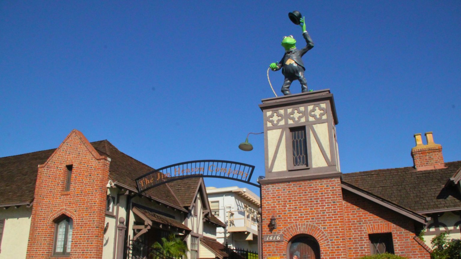 Kermit the Frog Statue to Receive New Home as The Jim Henson Company ...