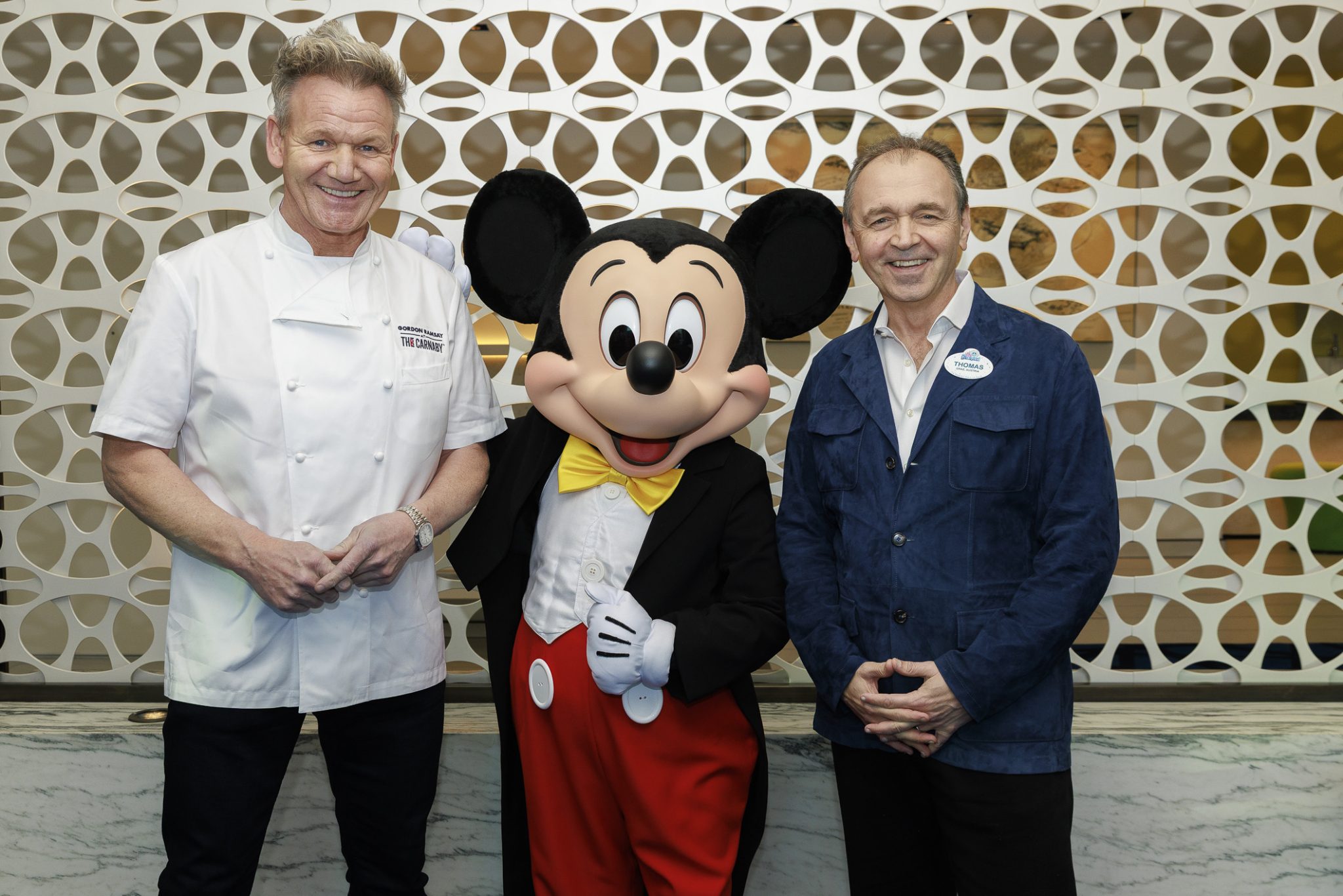 Sign for Gordon Ramsay at The Carnaby Revealed as Chef Ramsay Visits ...