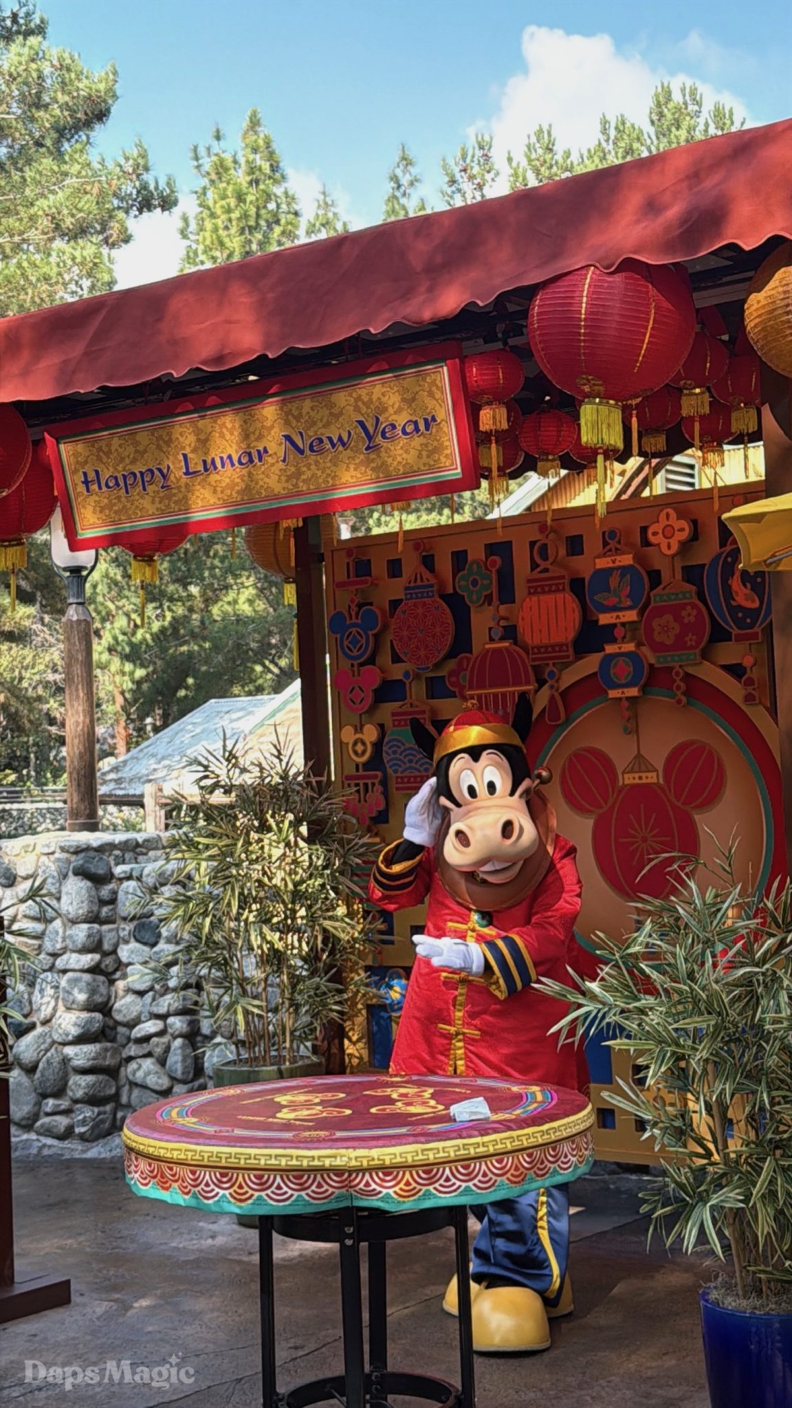 Horace Horsecollar Debuts New Lunar New Year Outfit at Disney ...