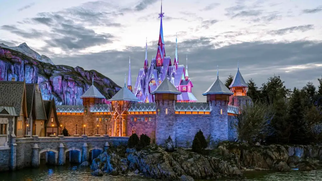 Disneyland Paris Shares Details About Collaboration That Made Arendelle ...